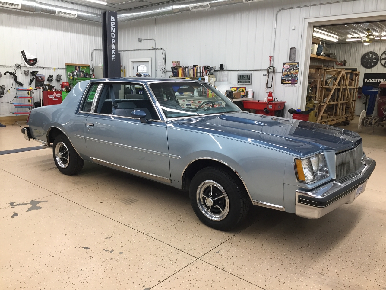 Antons Hot Rod Shop
